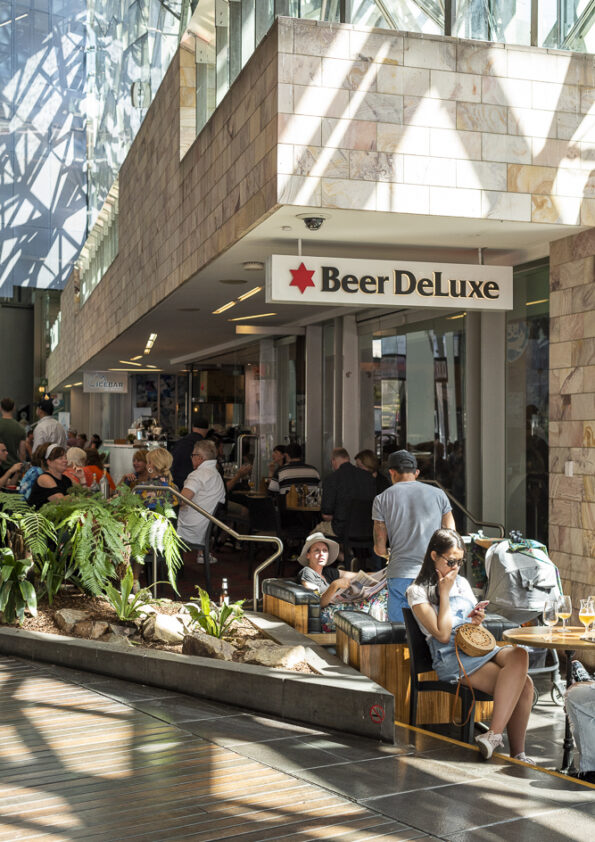 Beer House and Bar in Melbourne CBD - Beer Deluxe Fed Square